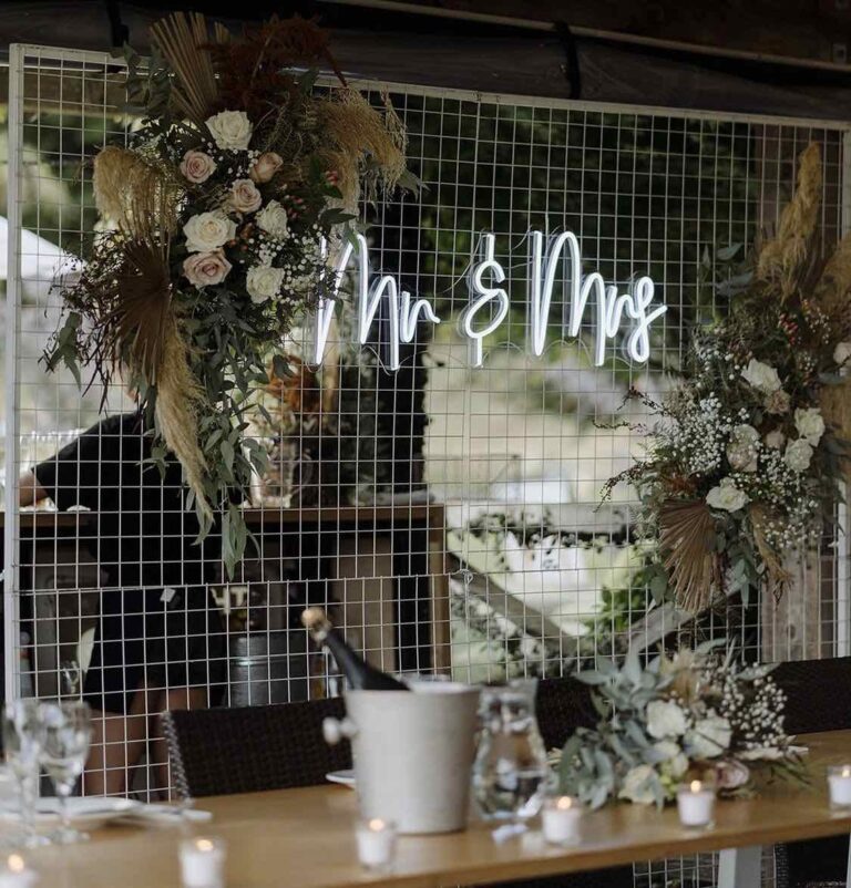 Neon Signs Auckland, NZ | Neon Design